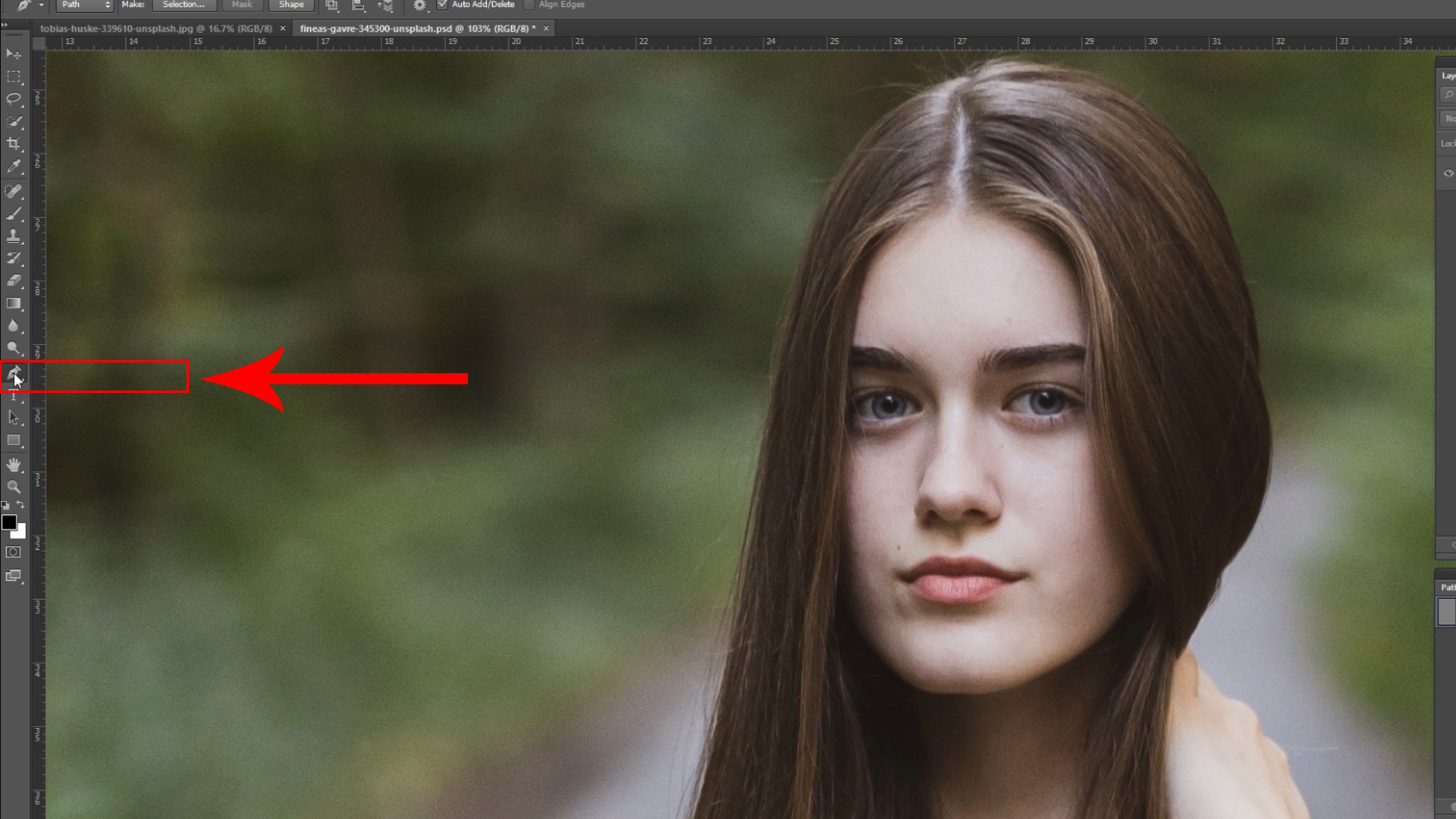 Changing a Background for dramatic Effect in Photoshop - CNT
